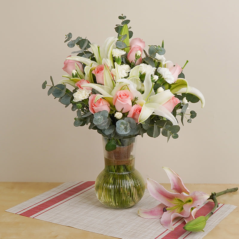 May Birth Flower: Lily of the Valley (Convallaria majalis)